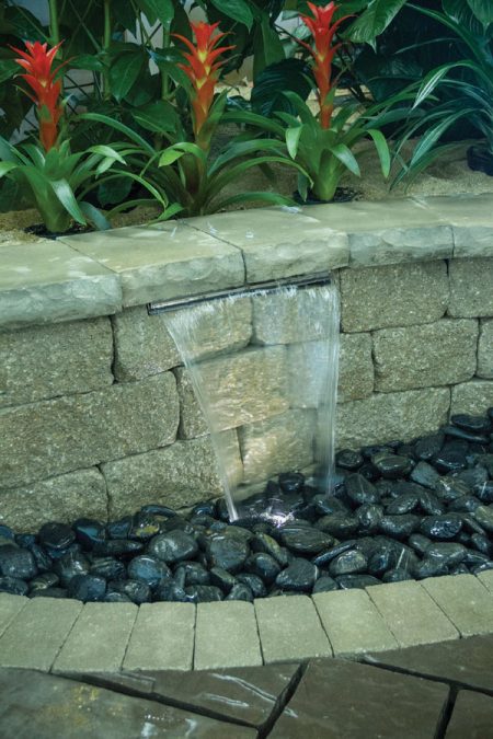 Water Wall - A Complete, Comprehensive Guide - Aquascapes